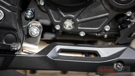 Honda CB500X Engine From Right Image - BikeWale