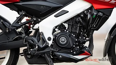 Bajaj Pulsar NS200 Engine From Right Image - BikeWale