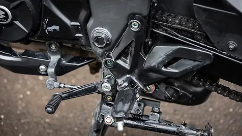 Bajaj Pulsar NS125 Gear Shift Lever Image - BikeWale