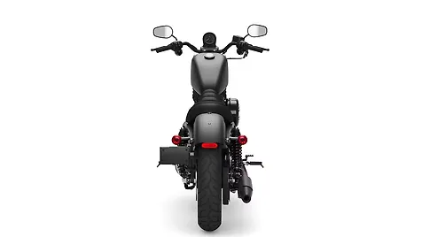 Harley-Davidson Iron 883 Rear View Image - BikeWale