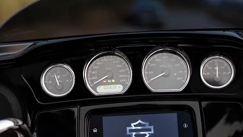 Harley-Davidson Street Glide Special [2022] Speedometer Image - BikeWale