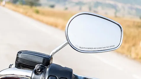 Harley-Davidson Road King Rear View Mirror Image - BikeWale