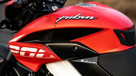 Bajaj Pulsar NS200 Branding/Fuel Tank Decal Image - BikeWale