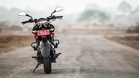 Bajaj Pulsar NS200 Rear View Image - BikeWale