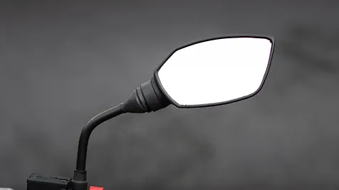 TVS Apache RTR 160 4V Rear View Mirror Image - BikeWale