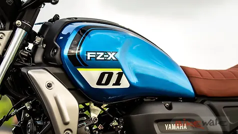 Yamaha FZ X Fuel Tank Image - BikeWale