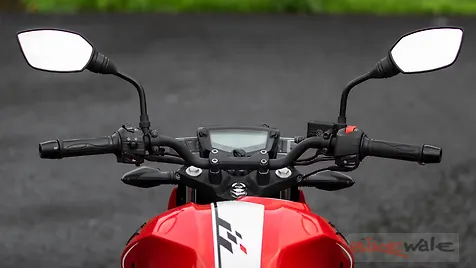 TVS Apache RTR 160 4V Handle Bar Image - BikeWale