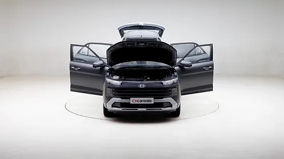 Hyundai Alcazar 360° View - CarWale