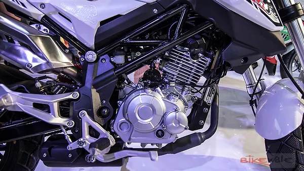 Benelli T 135 Picture Gallery - BikeWale