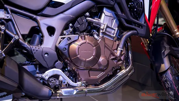 Honda Africa Twin First Look Review - BikeWale