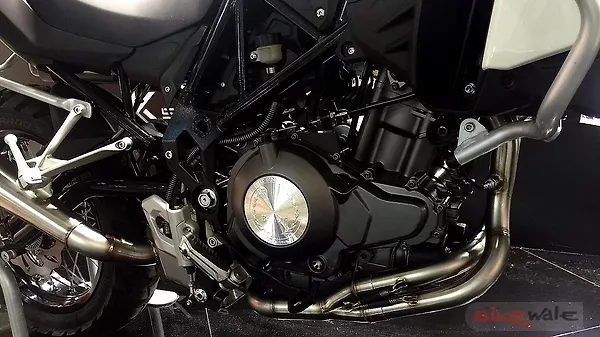 Benelli TRK 502 First Look Review - BikeWale