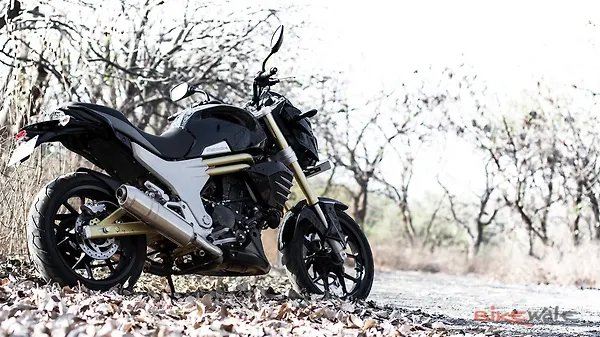 Mahindra Mojo Long Term Review 1 - BikeWale