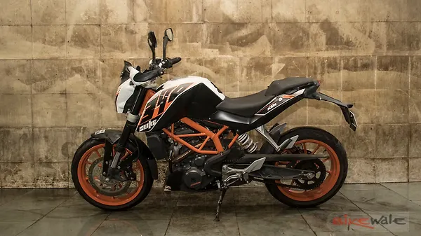 6 basic tips for cleaning your motorcycle - BikeWale