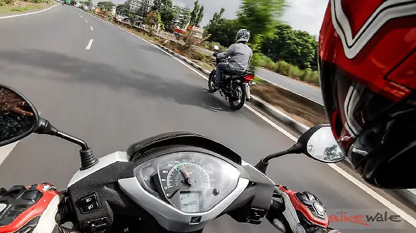 6 tips for filtering through traffic on your motorcycle - BikeWale