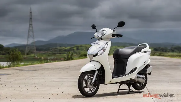 TVS Jupiter MillionR vs Honda Aviator: Comparison Review - BikeWale