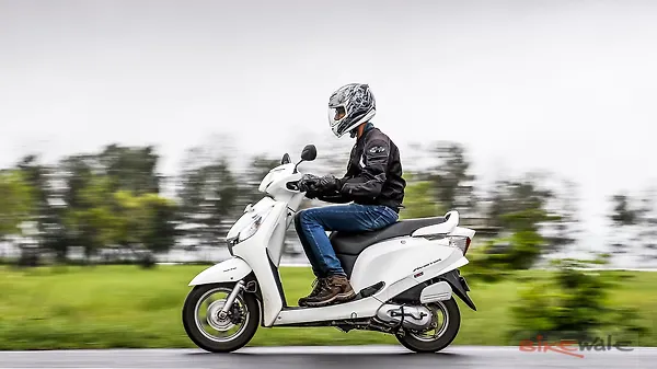 TVS Jupiter MillionR vs Honda Aviator: Comparison Review - BikeWale