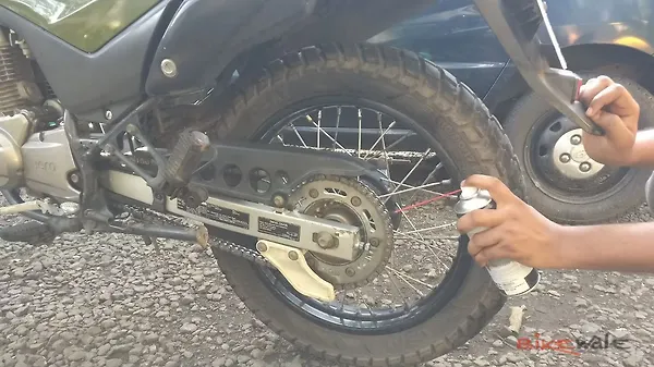 How to clean and oil your chain | Maintenance Tips from Bike Experts ...