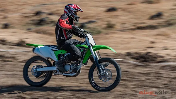 Kawasaki KX250F First Ride Review - BikeWale