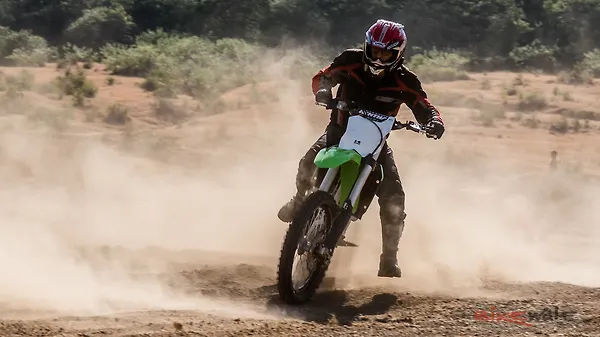 Kawasaki KX250F First Ride Review - BikeWale