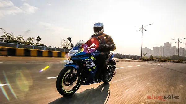 Suzuki Gixxer SF Fi First Ride Review - BikeWale
