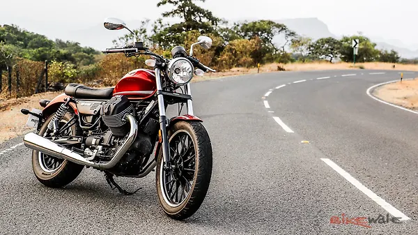 Moto Guzzi V9 Roamer Price, Images & Used V9 Roamer Bikes - BikeWale