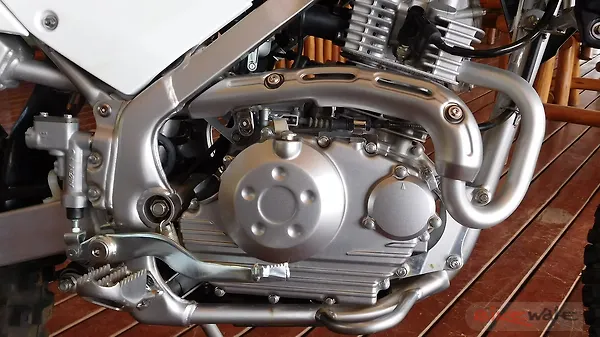 Kawasaki KLX140G First Ride Review - BikeWale