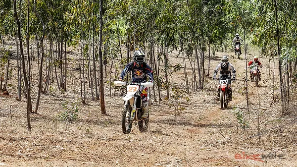 Big Rock Motopark – The must-attend dirt riding school - Bikewale