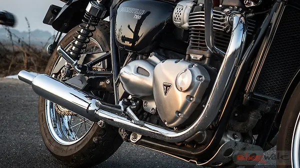 Triumph Bonneville T100 First Ride Review - BikeWale