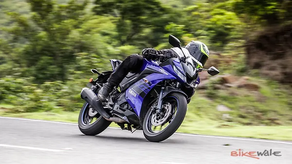 Yamaha YZF-R15 V3.0 First Ride Review - BikeWale