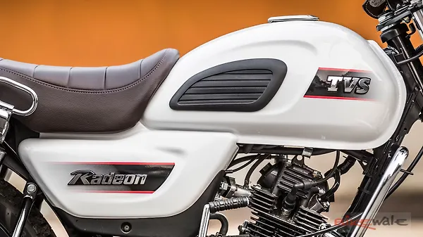 TVS Radeon First Ride Review - BikeWale