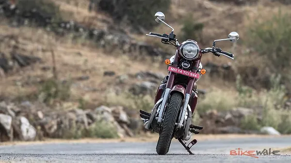 2019 Jawa Standard First Ride Review - BikeWale