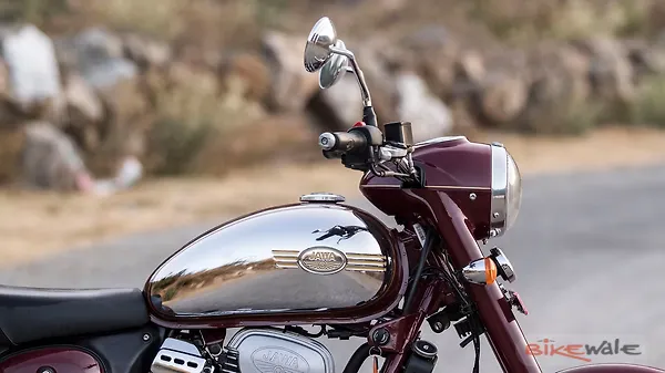 2019 Jawa Standard First Ride Review - BikeWale