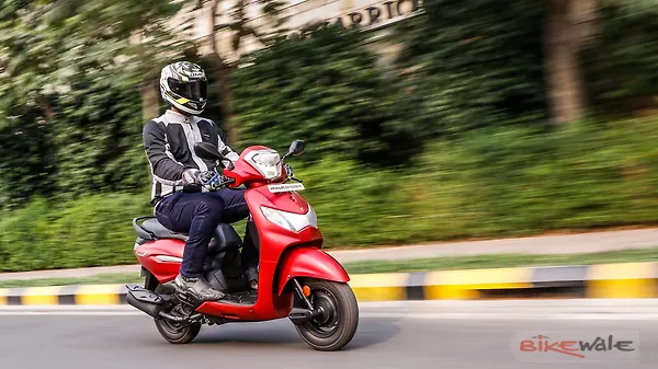 Hero Pleasure Plus Price - Mileage, Images, Colours | BikeWale
