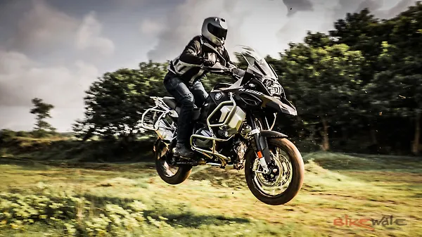 BMW R1250GS Adventure Road Test Review - BikeWale