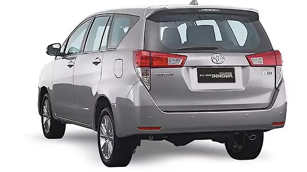 2016 Toyota Innova Photo gallery - CarWale
