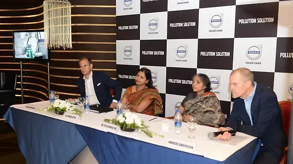 Volvo XC90 gets CleanZone multi-filter to improve cabin air quality ...