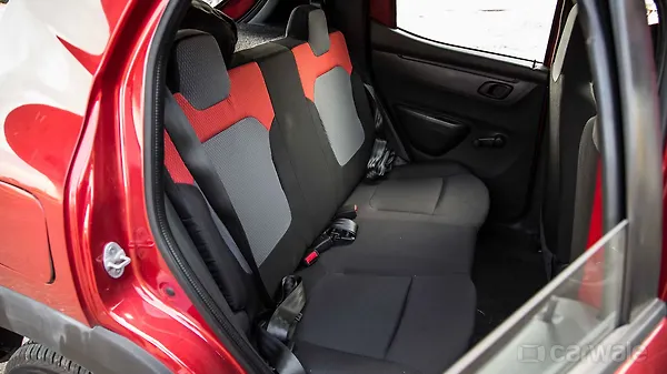 Renault Kwid: Road Test - CarWale