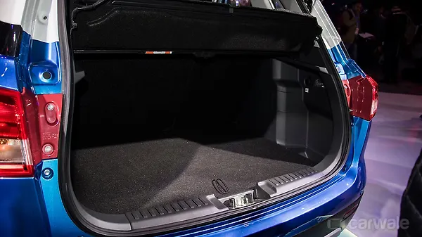 Maruti Vitara Brezza picture gallery - CarWale