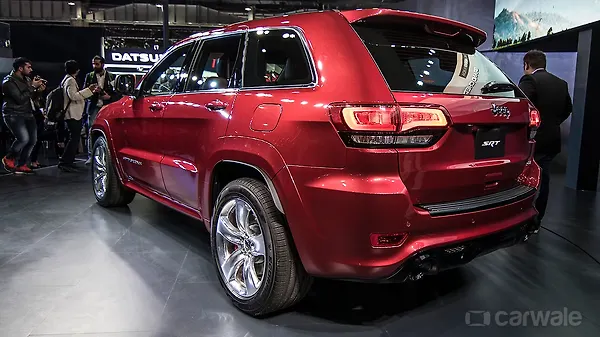 Jeep Grand Cherokee SRT picture gallery - CarWale