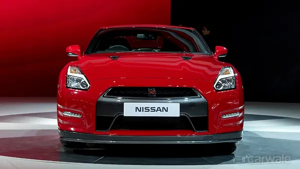 Nissan GT-R picture gallery - CarWale