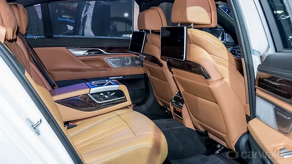 New BMW 7 Series photo gallery - CarWale
