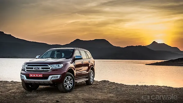 Discontinued Endeavour [2016-2019] Titanium 3.2 4x4 AT on road Price ...