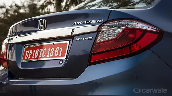 Honda Amaze [2016-2018] Price, Images, Colors & Reviews - CarWale