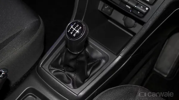 Maruti Vitara Brezza picture gallery - CarWale