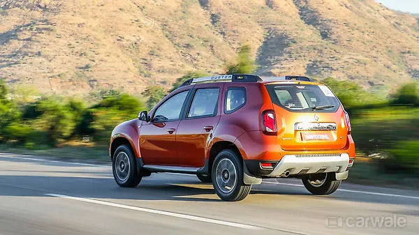 Discontinued Duster [2016-2019] 110 PS RXZ 4X2 AMT Diesel on road Price ...