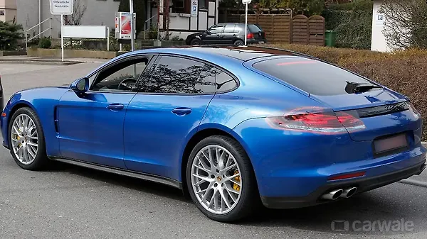 Porsche's next-gen Panamera V6 and Turbo spotted on test - CarWale
