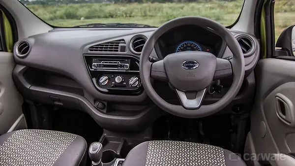 Datsun Redigo First Drive Review - CarWale