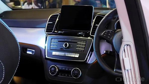 Mercedes-Benz GLS 350d Photo Gallery - CarWale
