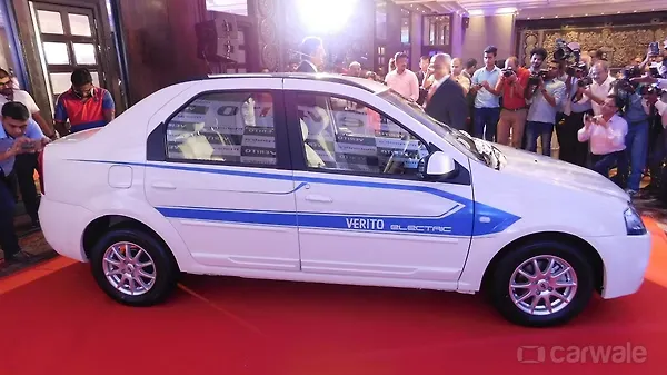 Mahindra e-Verito Photo gallery - CarWale