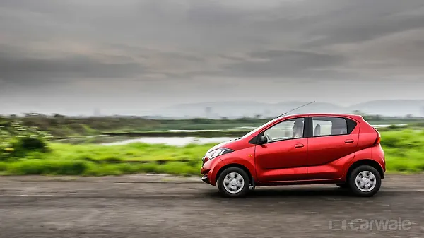 Datsun Redigo Road Test Review - CarWale